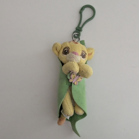 Disney | Toys | Disney Simba Lion King Wrapped In Leaf Keychain Plush ...